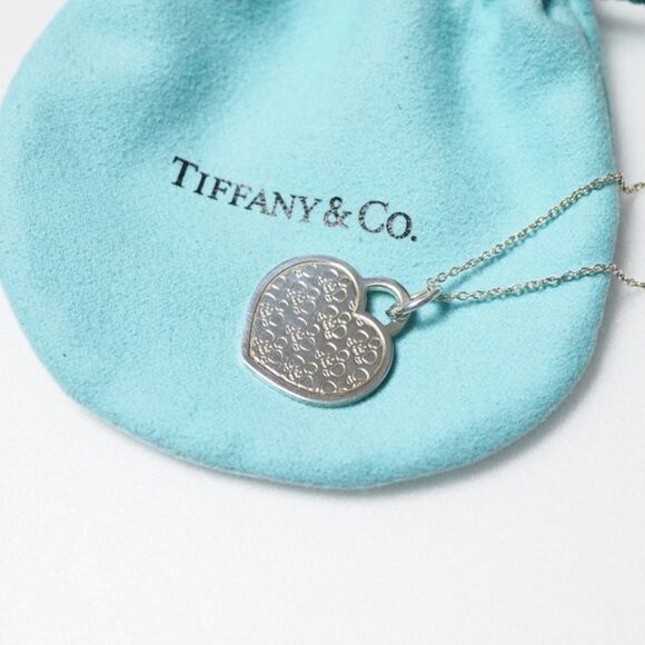 Tiffany & Co. | Jewelry | Tiffany Co Tiffany Co Necklace Go Women 26 ...